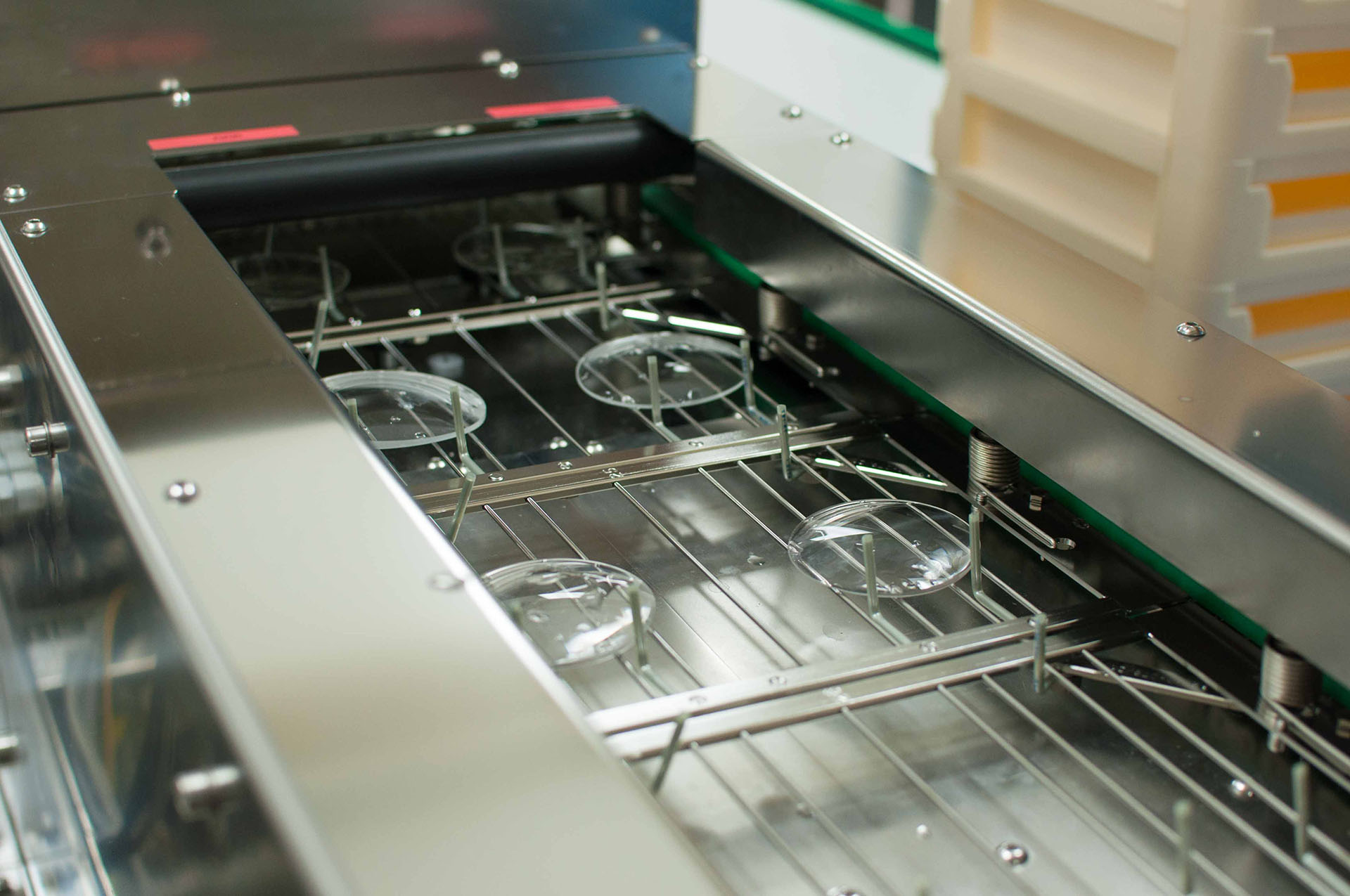 Lens Manufacturer in Los Angeles